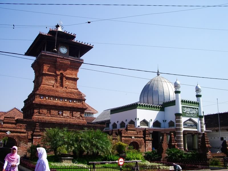 7 Mesjid Terunik di Indonesia ~ ARTIKEL BAGUS