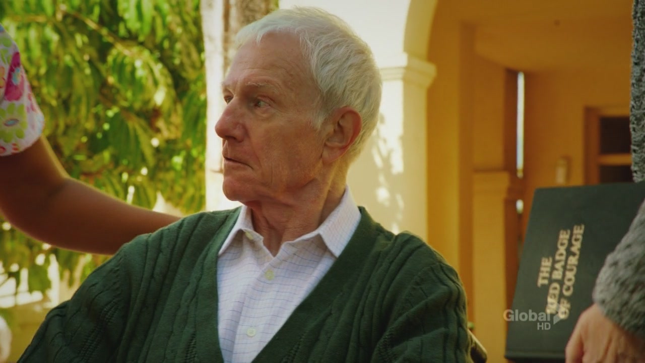 2×09 – Absolution | NCISLA Magazine | Page 3