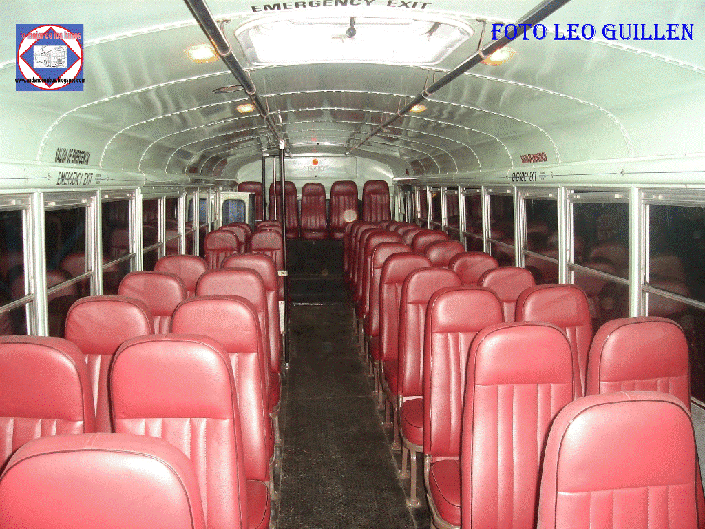 ANDANDO EN BUS: abril 2010