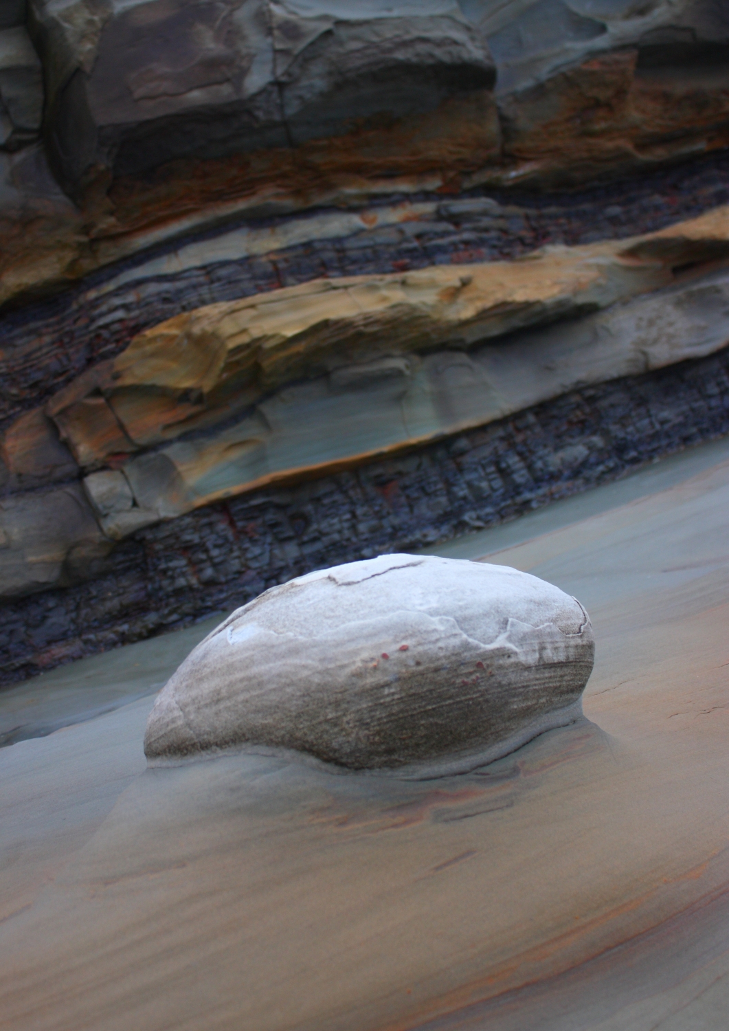 Oregon - Like No Other: Concretion Rock Art