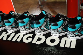 KINGDOM STOCKTON CA: LIMITED Supra Vaider Tiffany Snake Skin!