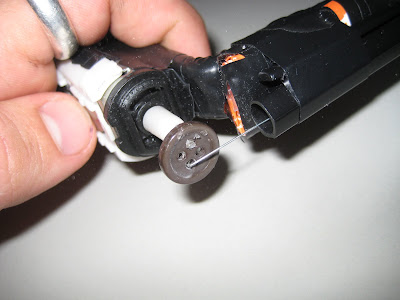 Lebensraum: homemade tattoo gun - yes... best idea ever!