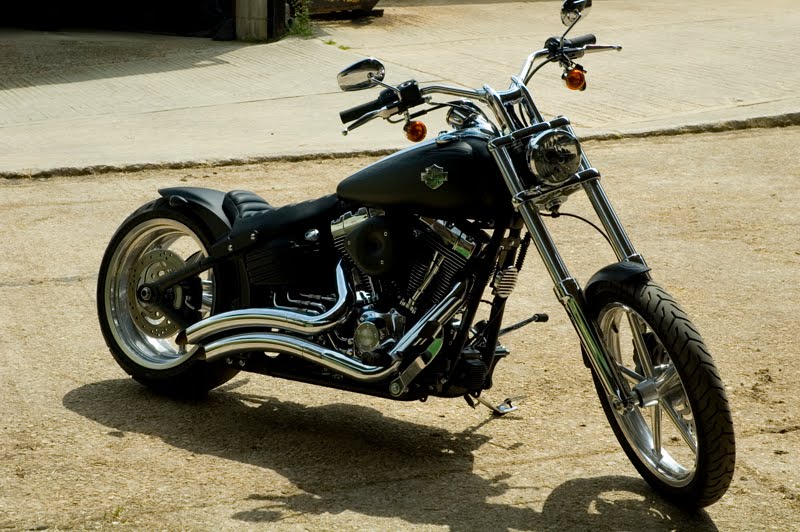 Rocket Bobs Cycle Works: Back to Black - Harley Davidson Rocker C