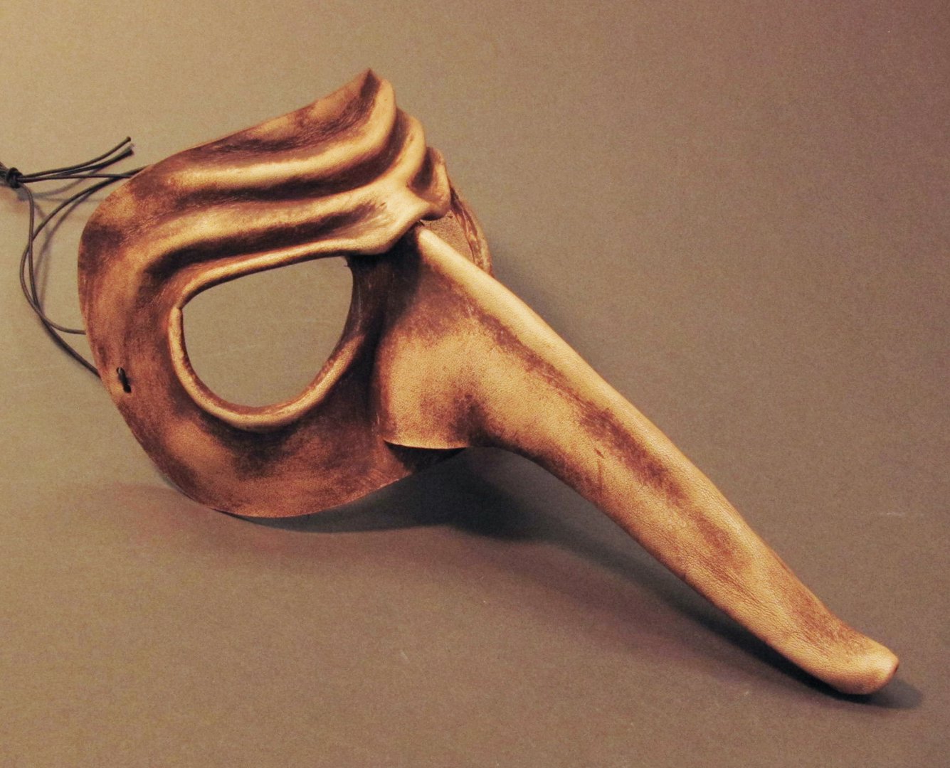 Tom Banwell—Leather and Resin Projects: Zanni Leather Mask