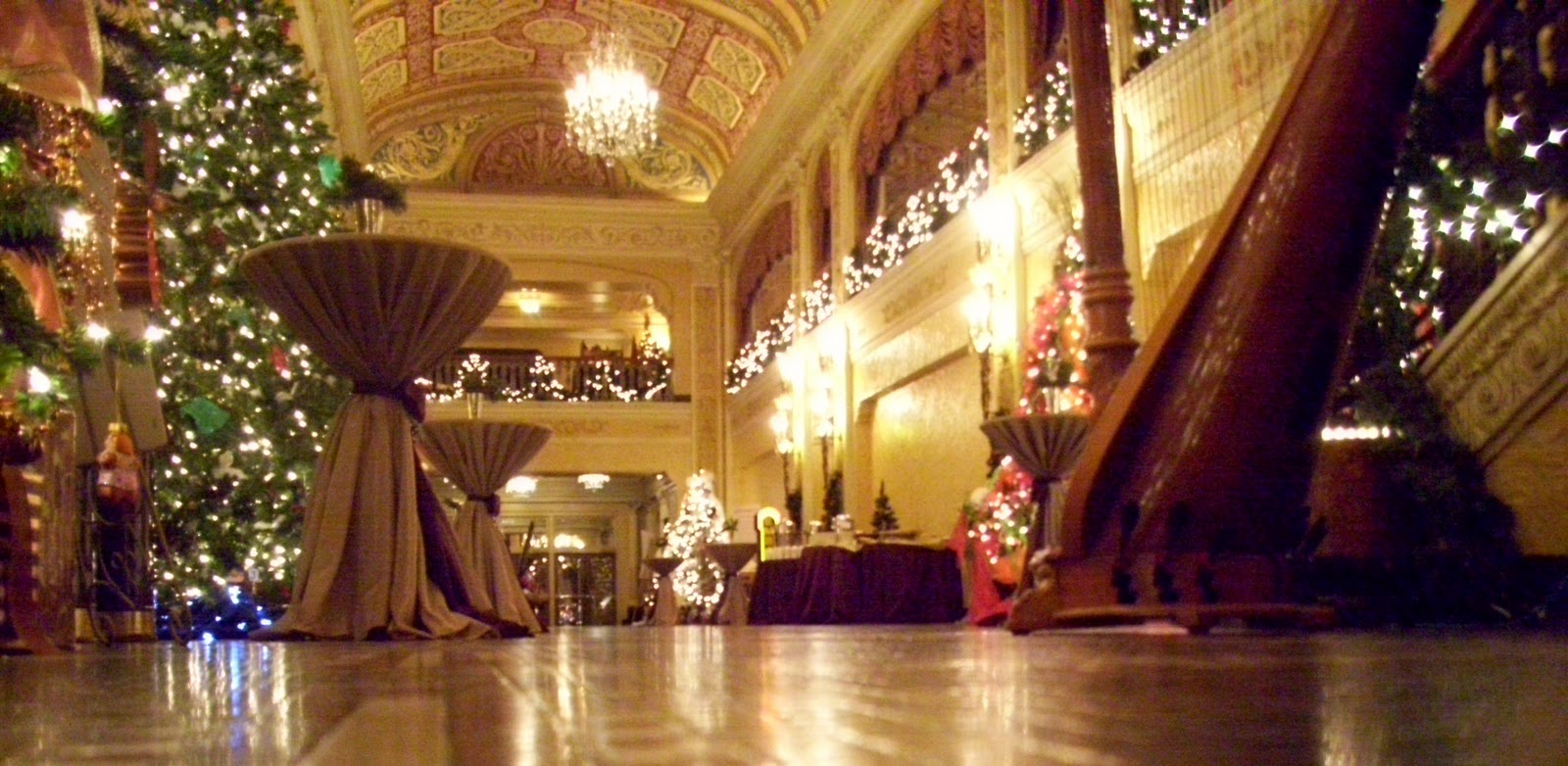The Classic Harpist: Fort Wayne Harpist ~ Embassy Theatre Christmas Party
