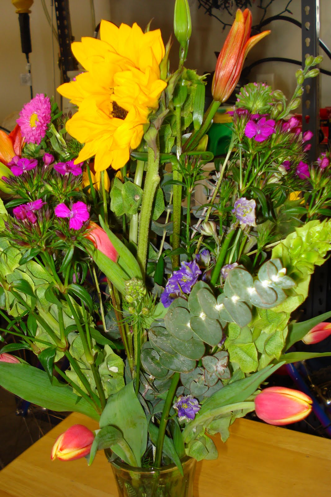 Emmie's Hidden Floral: Cheerful Flowers!!