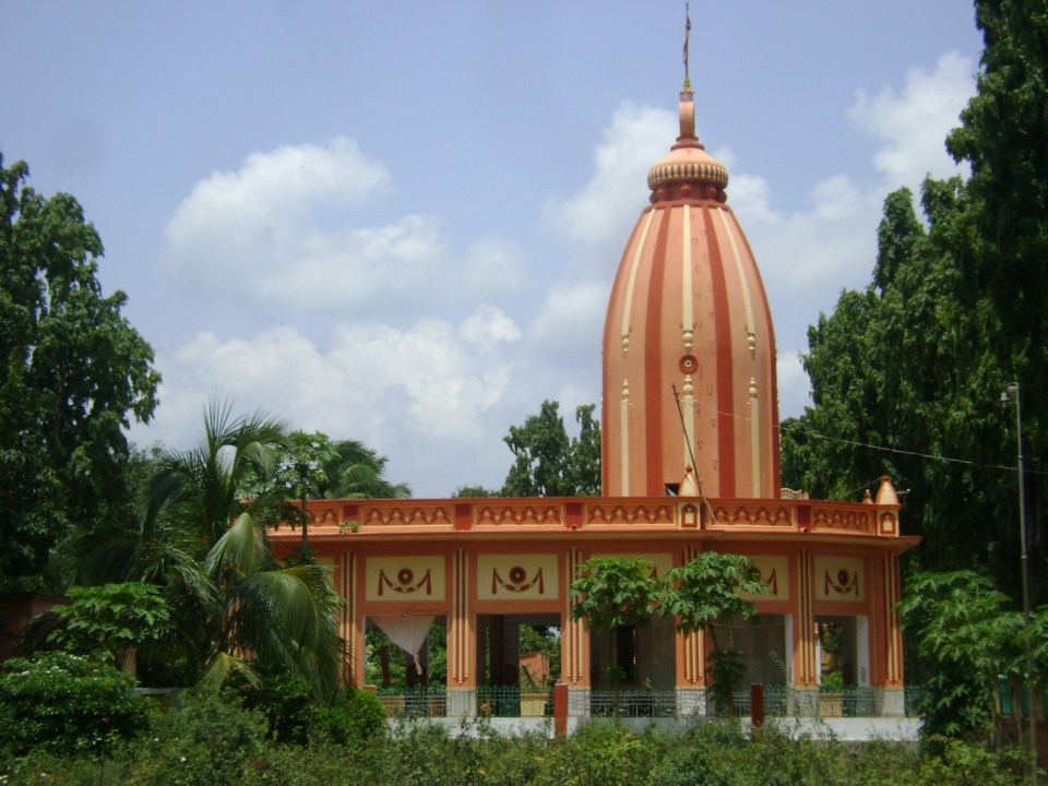 PHOTO OF GAUDIYA MATH, Mayapur-Nabadwip-Godrum: Mayapur Sri Chaitanya ...