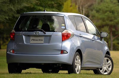 More pictures of the all new Toyota Ractis - BurlappCar