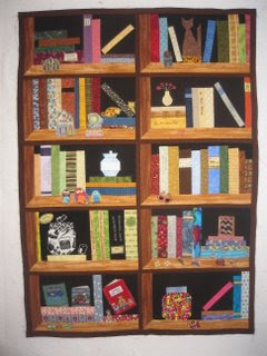 A little bit of Kaos: Book shelf Quilt