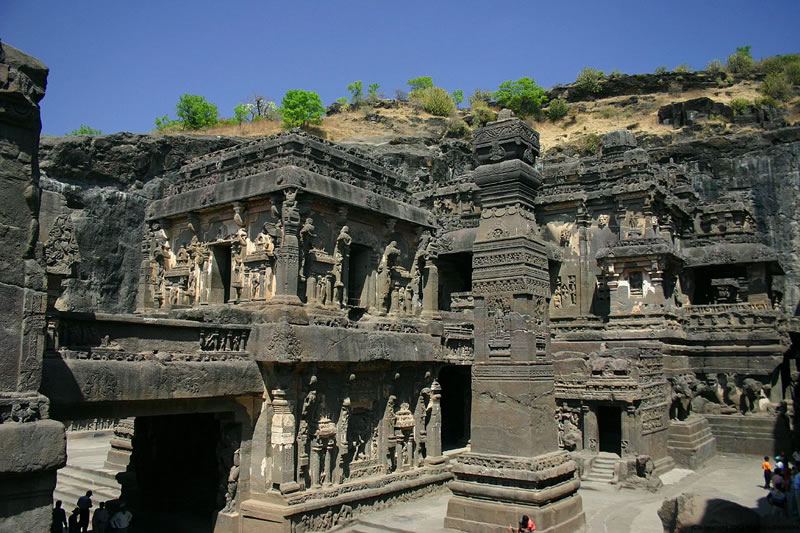 Katten's Secret LIfe: Ellora Caves