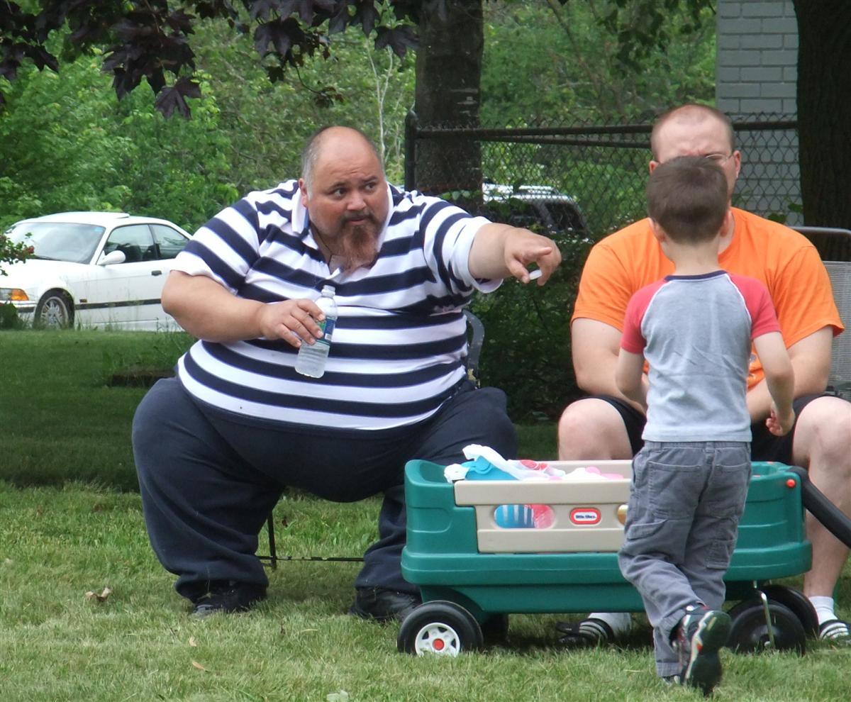 Finger pointing Fat Boy......... - Page 2