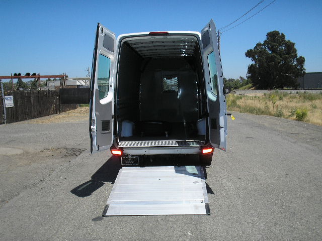 Commercial Truck Success Blog: Interlift Liftgate And E-Track For ...