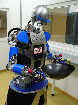 Robot Pembantu Rumah Tangga | Didno76.com