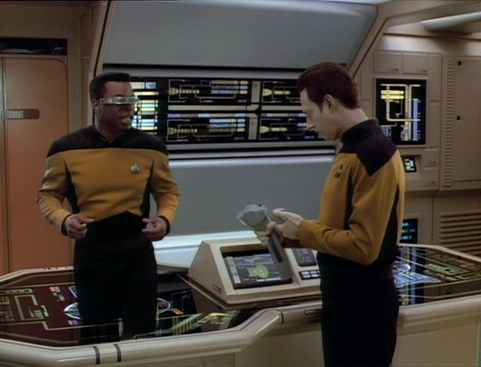 Star Trek Prop, Costume & Auction Authority: Star Trek: The Next ...