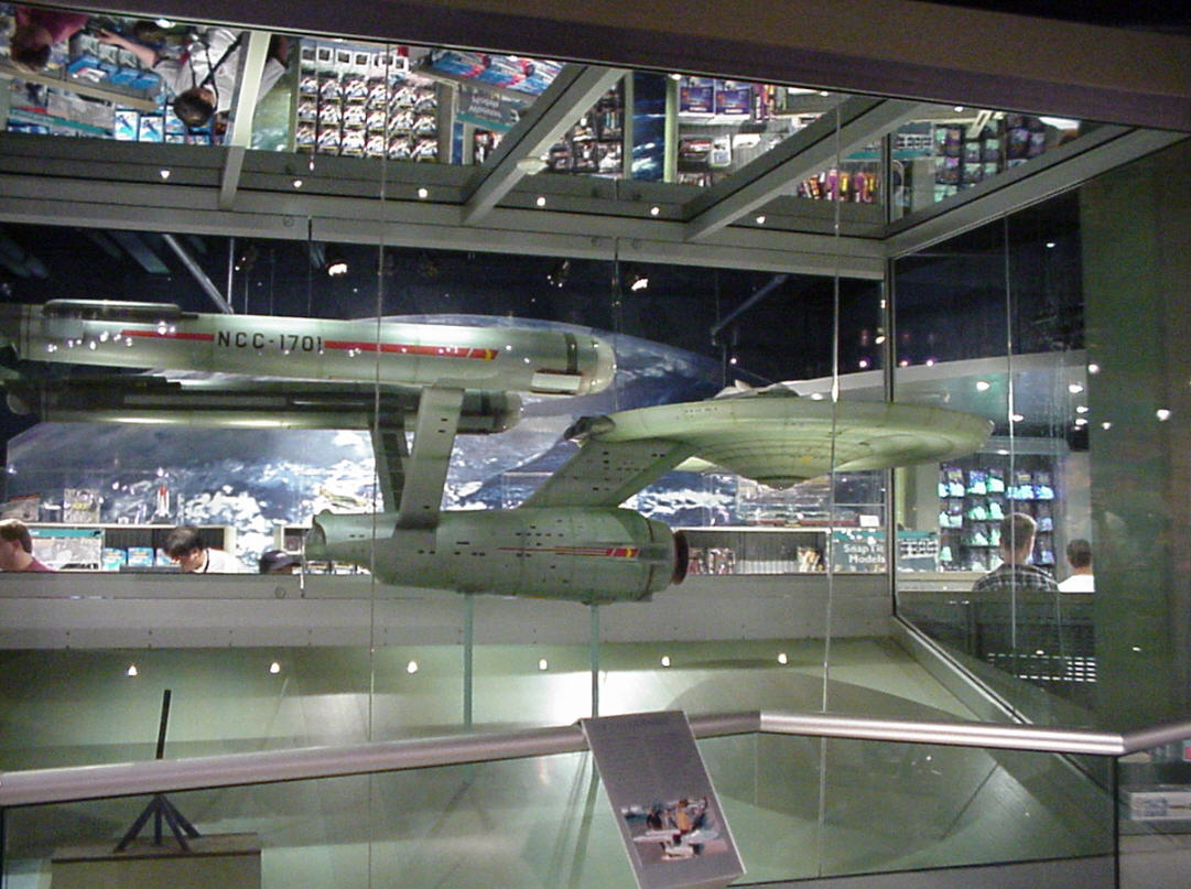 Star Trek Prop, Costume & Auction Authority: The U.S.S. Enterprise Star ...