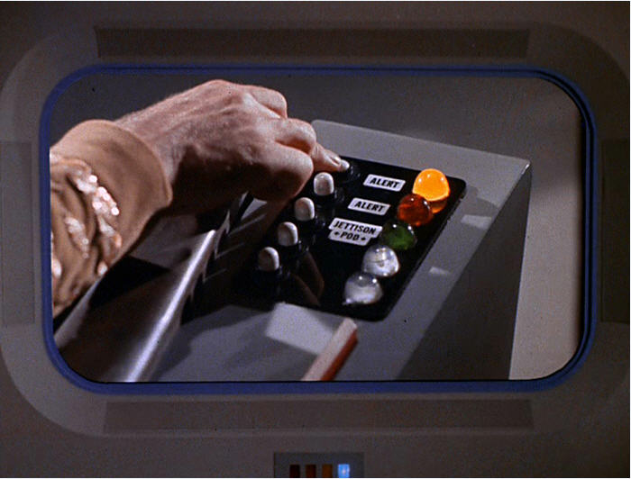 Star Trek Prop, Costume & Auction Authority: Captain Kirk's Chair from ...