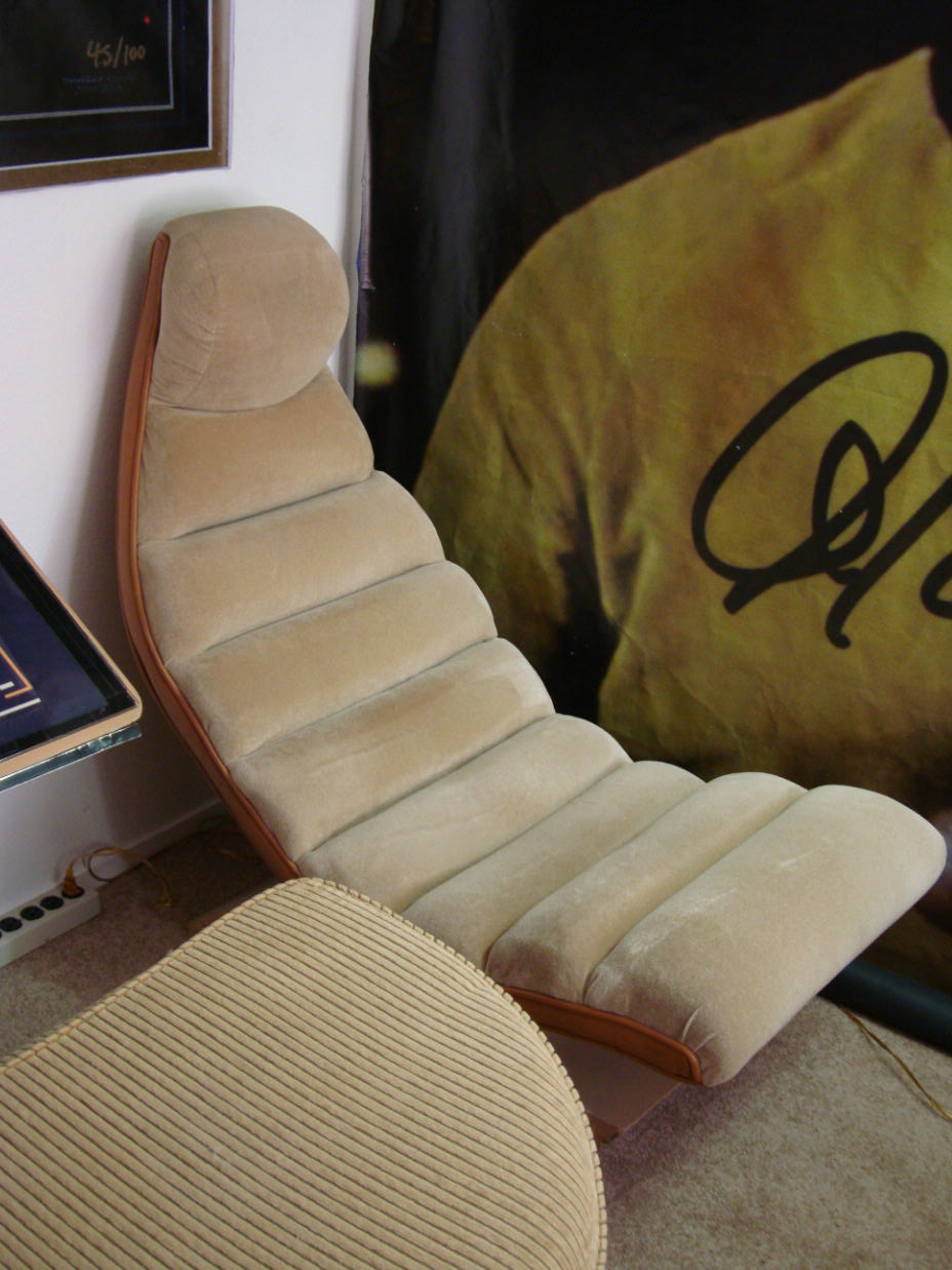 Star Trek Prop, Costume & Auction Authority: Star Trek: The Experience ...