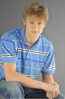 Salon De La Fama.: LUCAS TILL EL NUEVO NOVIO DE HANNAH MONTANA.