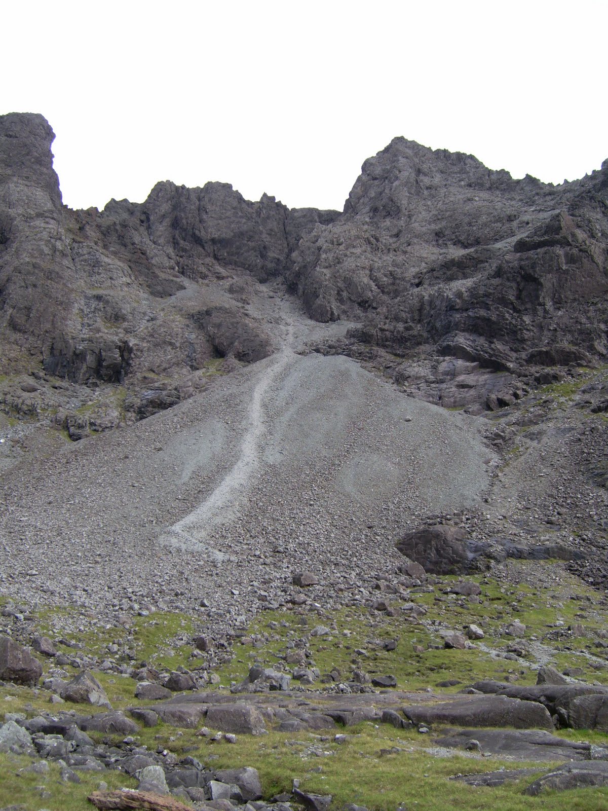 Cottages Scotland: Great Stone Chute Sgurr Alasdair Isle of Skye