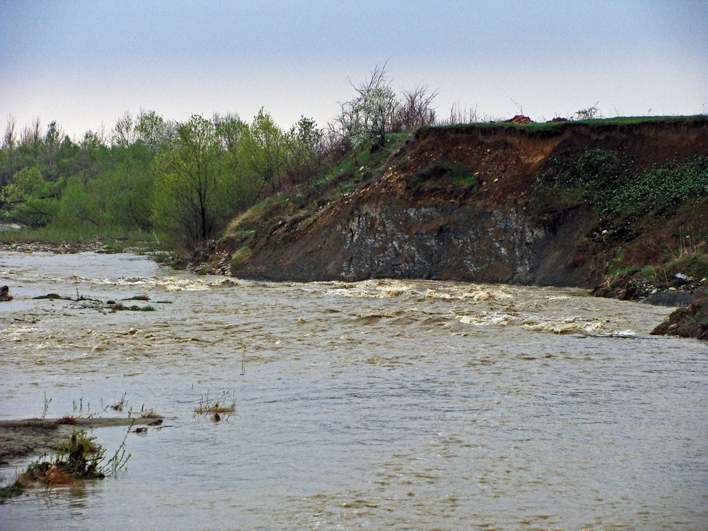 PHOTO ODYSSEY OF RICHARD: GILORT RIVER GILORTUL