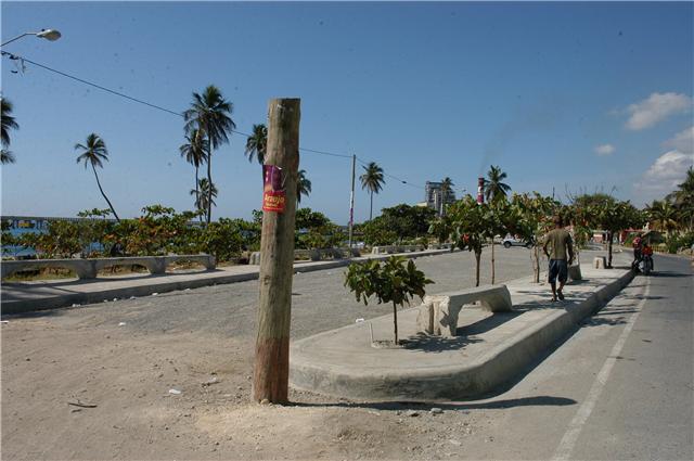 Ayuntamiento de Haina entrega segunta etapa malecon playa gringo ...