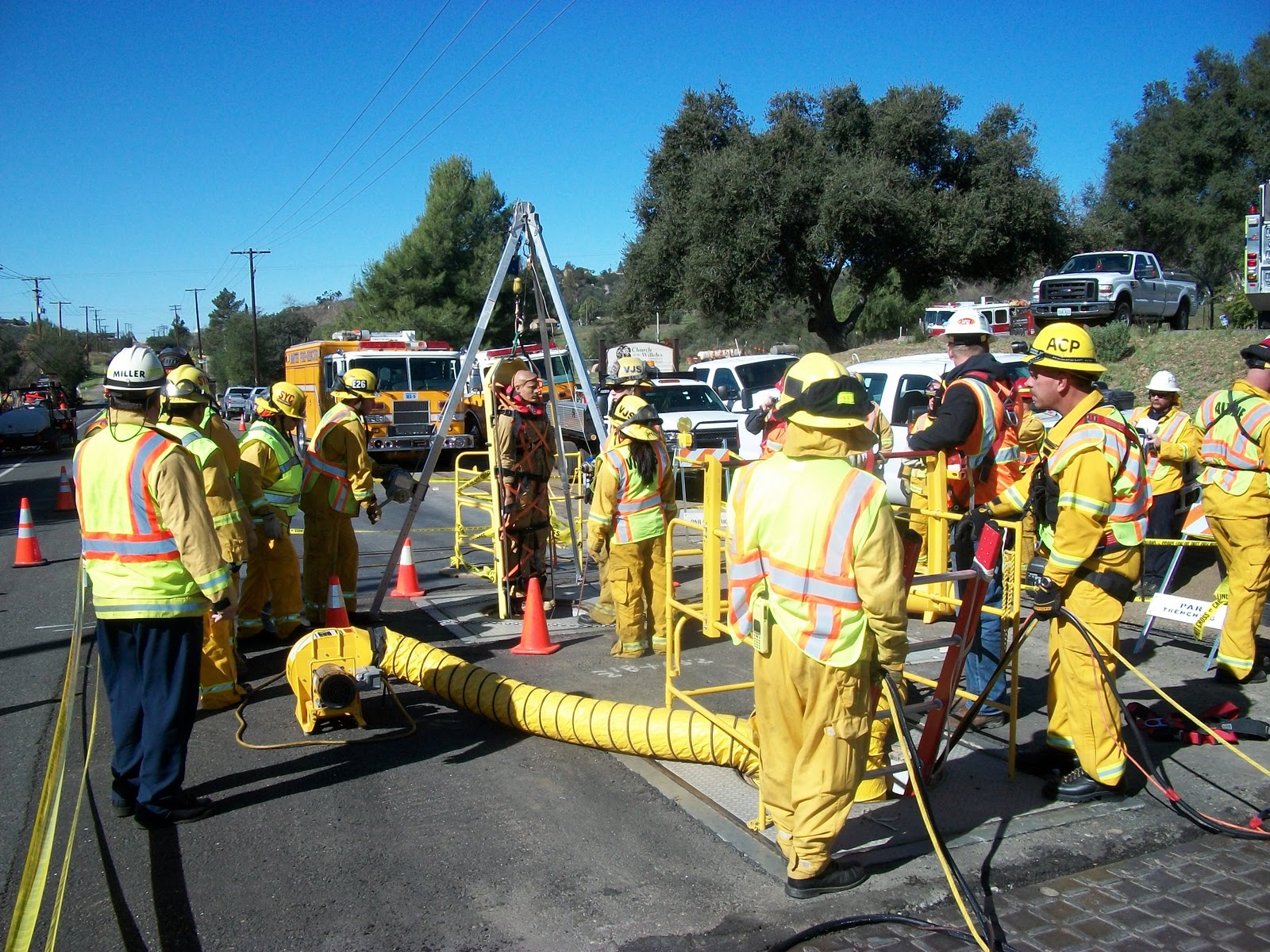 Lakeside Fire District: Multi-Agency Confined Space Rescue Drill