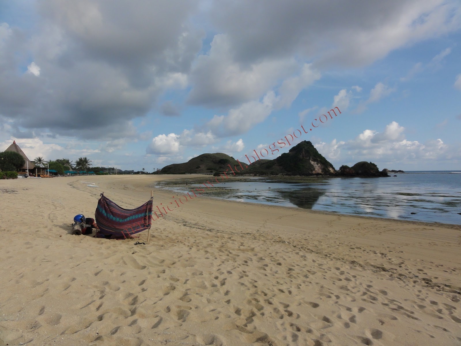 Kuta Lombok, Lombok Island | Magu Bee at World's End