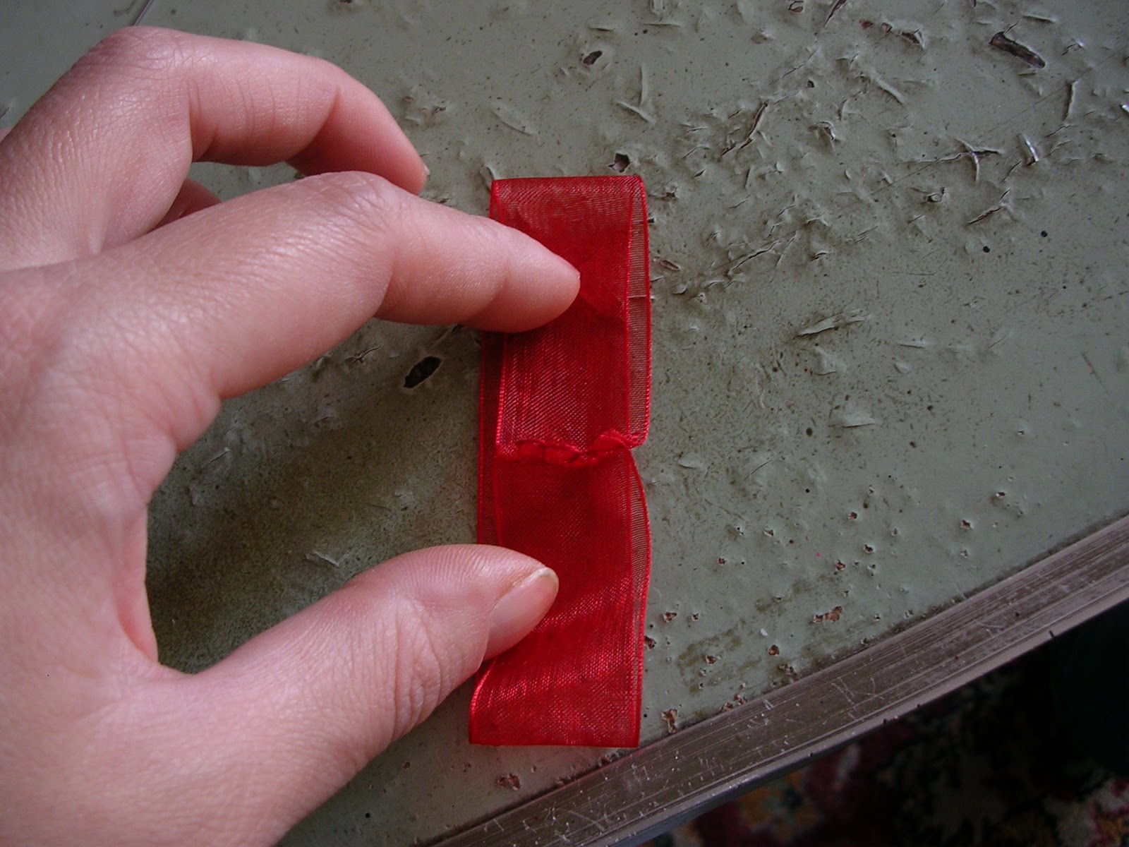 doua.maini.stangi - Accesorii si nu numai: Tutorial floare panglici