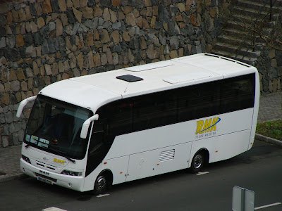Buses from various cities in the world.: Frota da RMK Tours, Madeira.