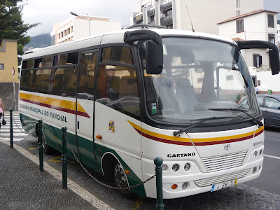 Buses from various cities in the world.: Autocarros da Câmara Municipal ...