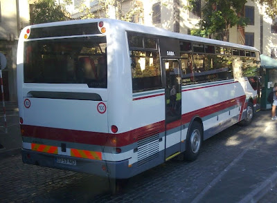 Buses from various cities in the world.: Novo Autocarro da EACL