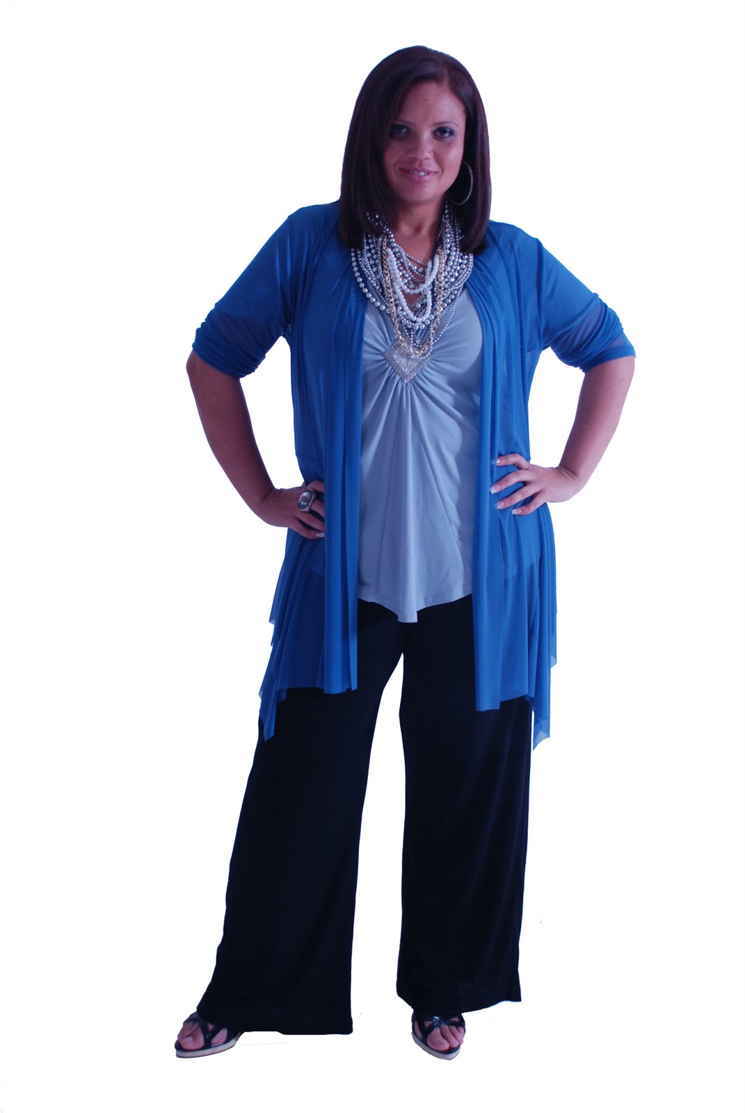 captive8 house of fashion