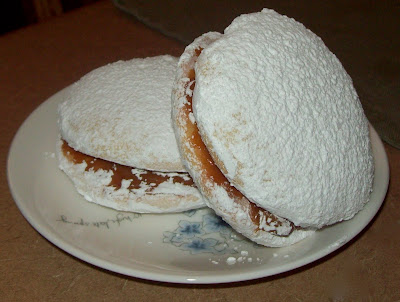 Cuisine with Chilean flavor: Empolvados - Chilean Pastry filled with ...