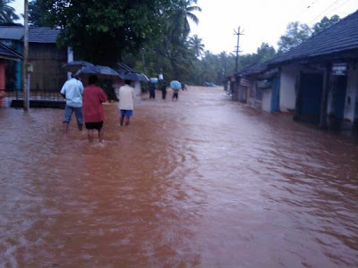 Everyday Life in Goa in Pictures....: Really Bad Flooding..Unseen in a ...