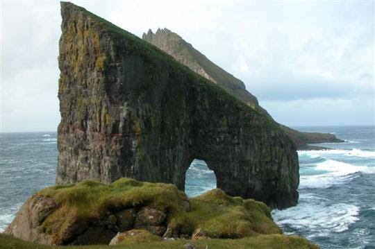 20 Cool Rocks and Rock Formations ~ Now That's Nifty