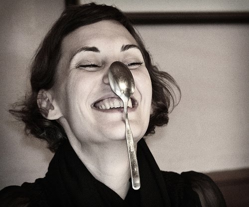 Spoon on the Nose Trick ~ Now That's Nifty