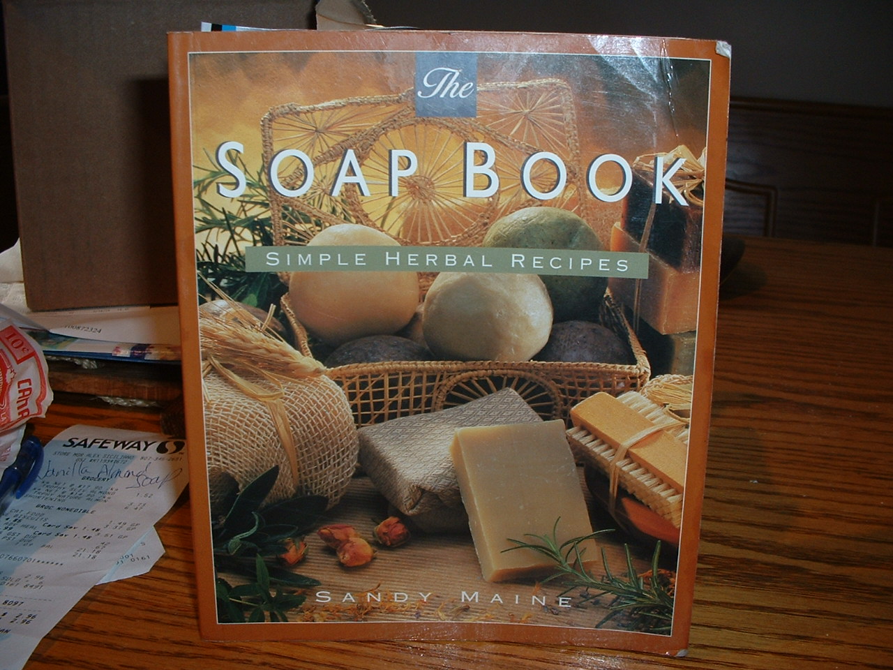 Handcrafted Soap: Sandy Maine's "The Soap Book"