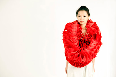 Yu-Ping Lin Textile Jewellery 雨曦織品珠寶: September 2010