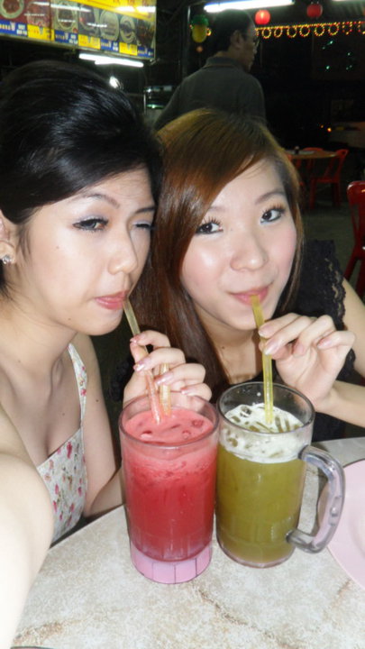 Gillian's Official Site!!: ORIS Watch launch, gov ware 2010 and F1, yu ...