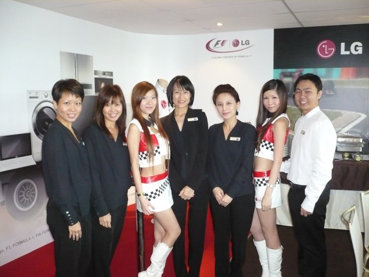 Gillian's Official Site!!: ORIS Watch launch, gov ware 2010 and F1, yu ...