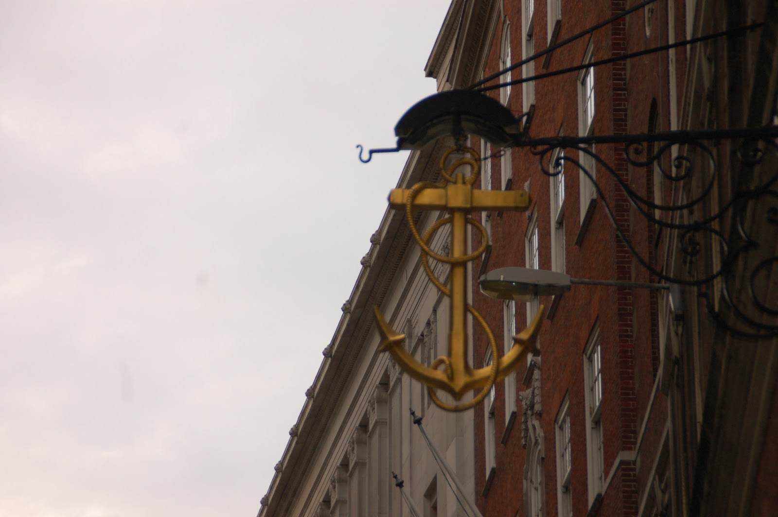 Looking for my Castle!: Signs