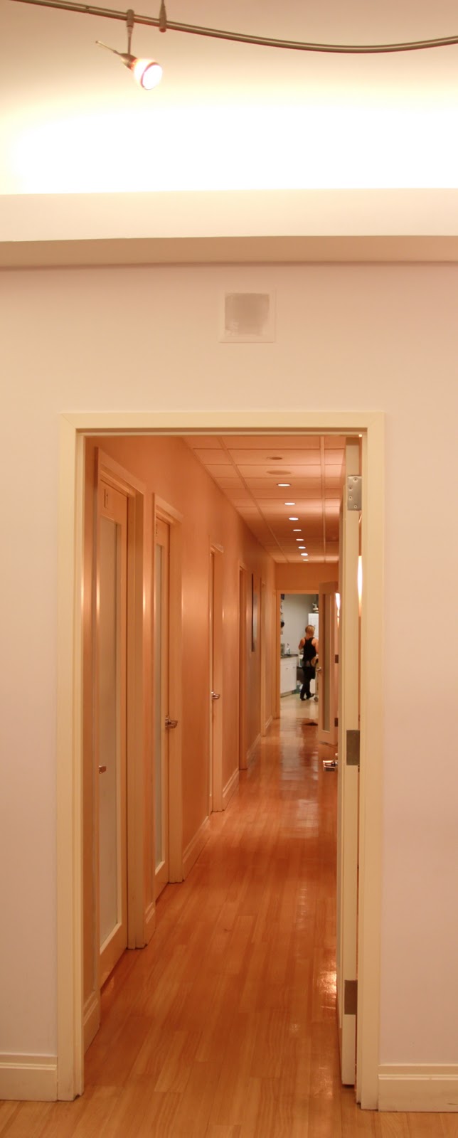 PUMP UP THE VOLUME -ANGELO DAVID SALON