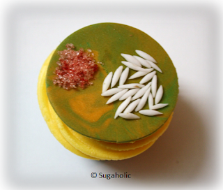 SUGAHOLIC: Raksha Bandhan Cupcakes :)