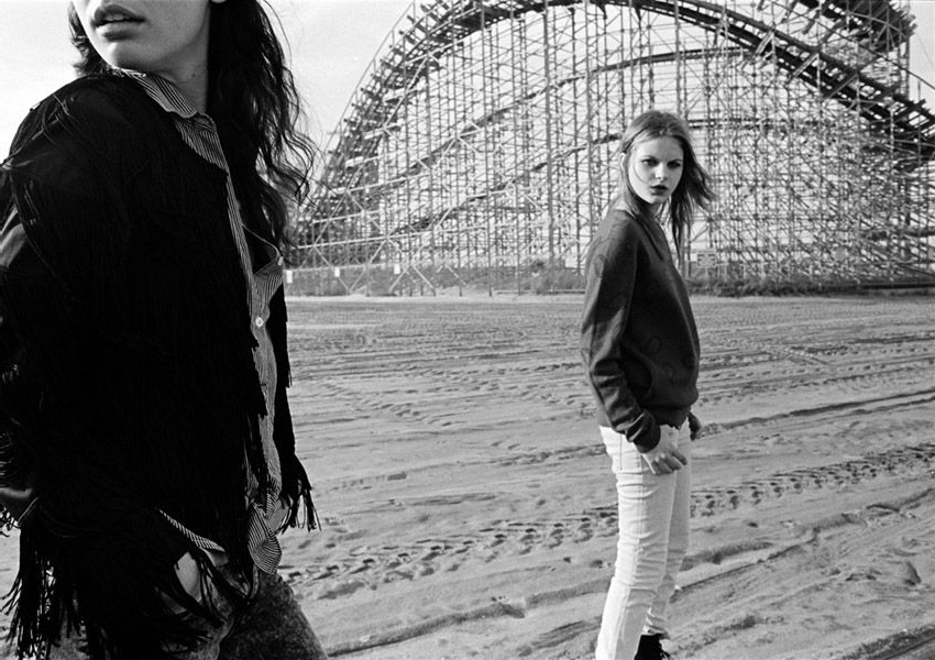 Lovely Devanture: Jonathan Leder