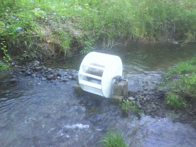 Electric Generator: Water Wheel Electric Generator