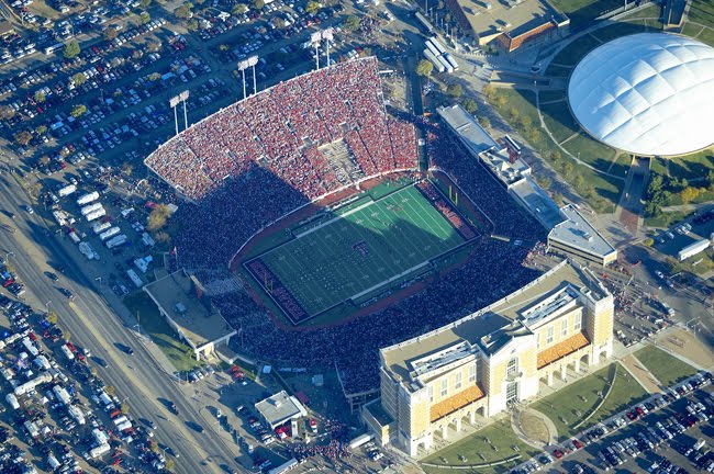 Stadia Arcadia: Stadium Report Cards: Jones AT&T Stadium