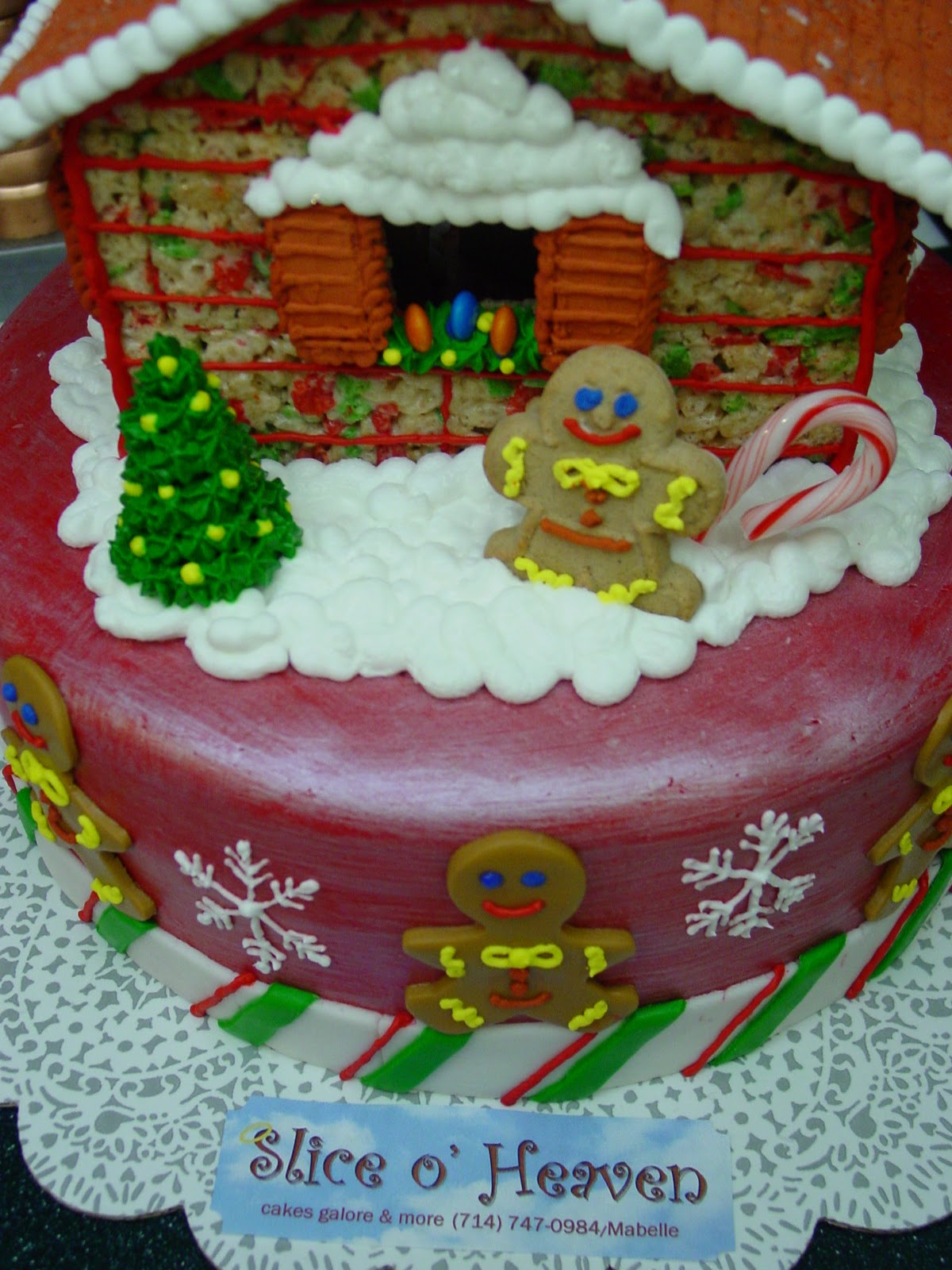 Slice o’ Heaven: Christmastime Gingerbread House Cake