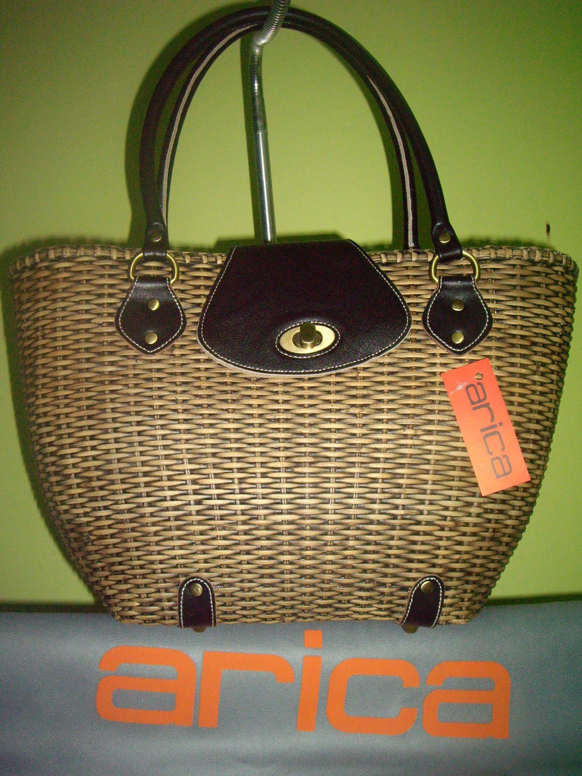 KOLEKSI HANDBAG TERKINI