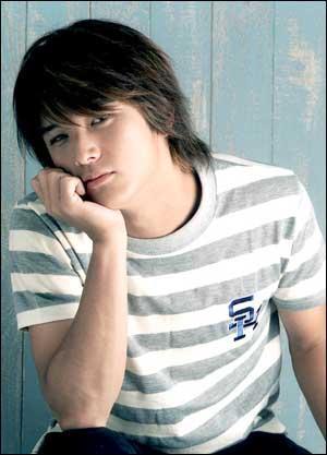 Asian Stars | 亚洲名人 | アジアの有名 | 아시아의 유명 인사 | เอเชียช: 今天二零十一年一月一日: Roy ...