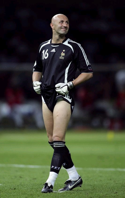 futbolchick: Where are they now?: Fabien Barthez